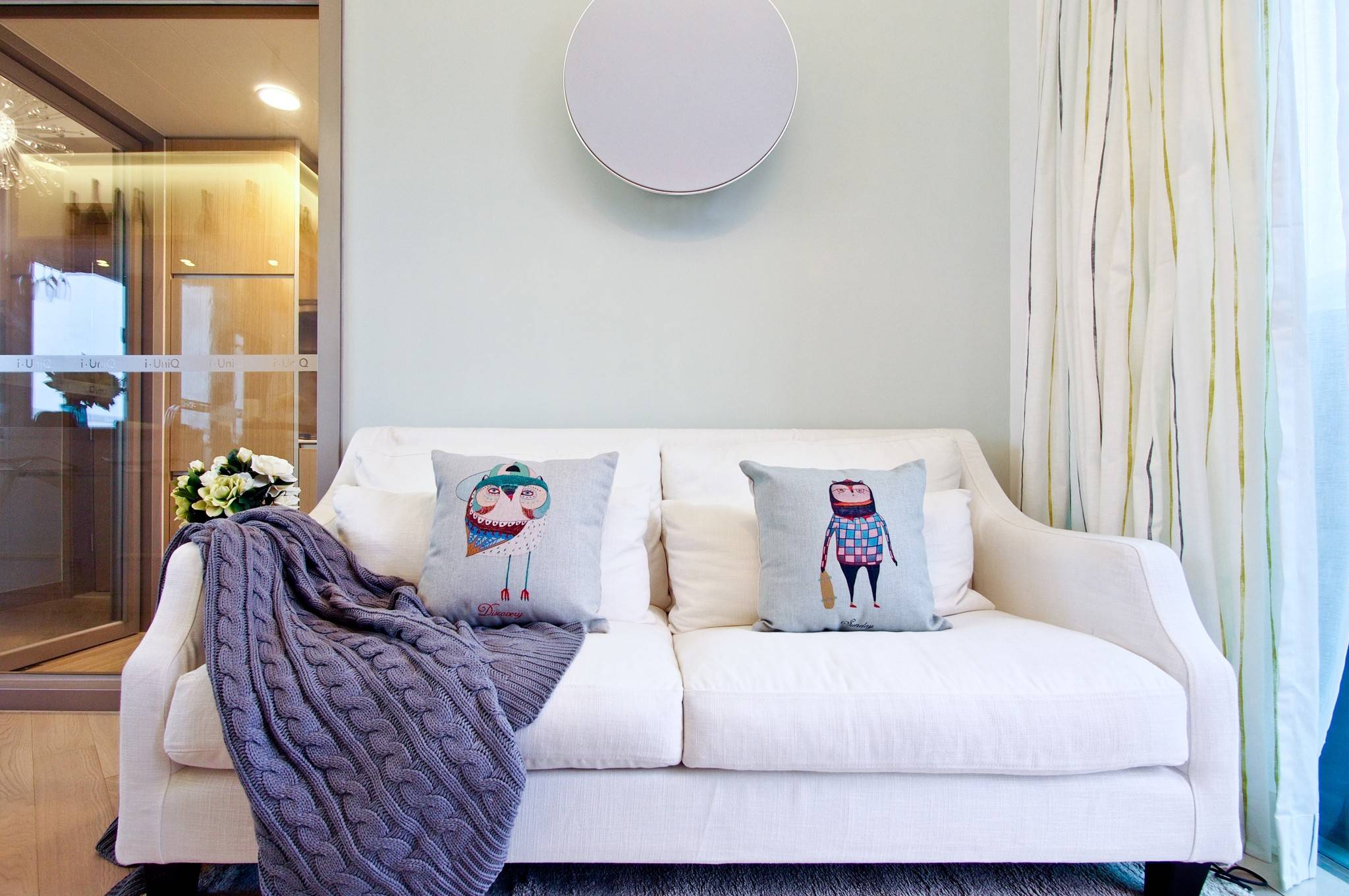 i-UniQ Grand - A Scandinavian & Bar at Home - Inbloom Concept