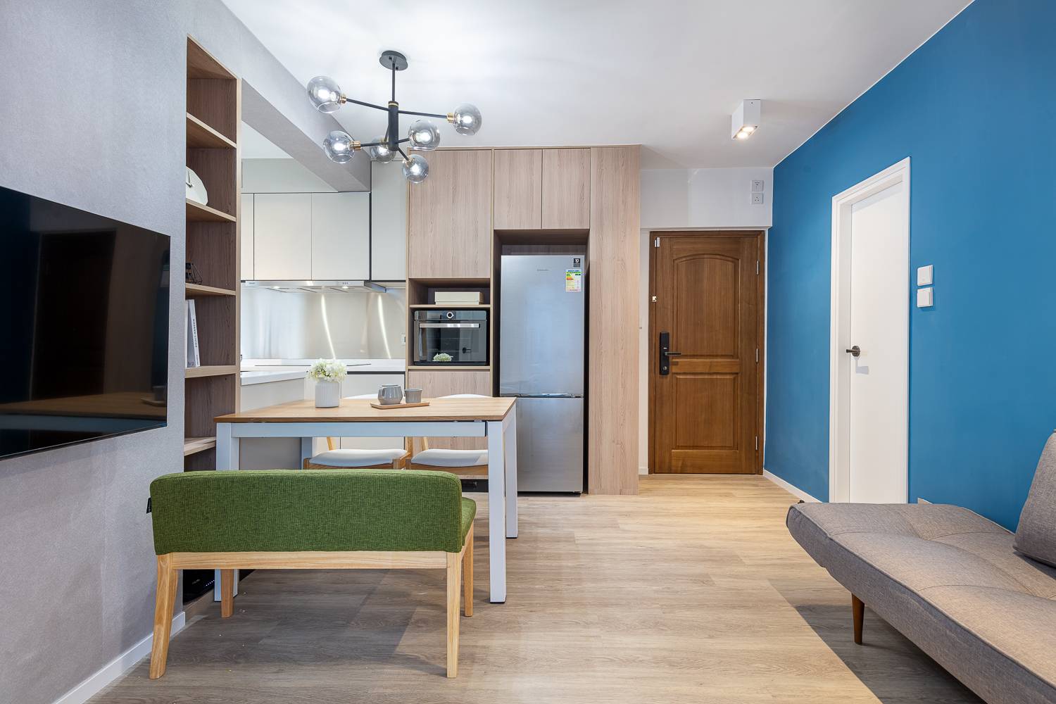 Tsuen Wan Centre - Mid-Century Modern Style Home - Inbloom Concept