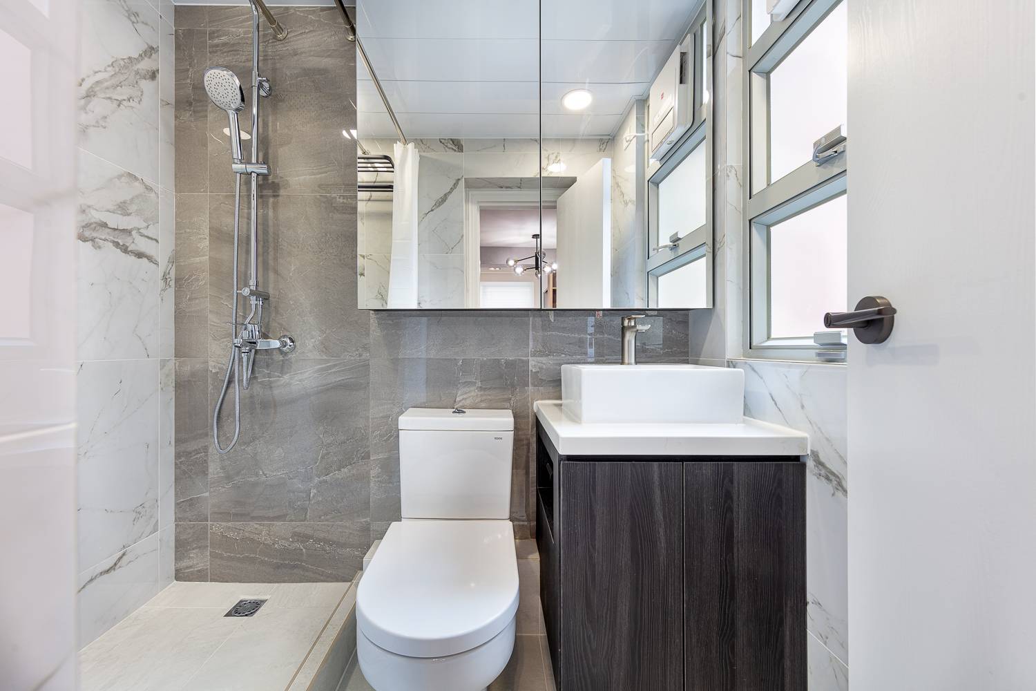 Tsuen Wan Centre - Mid-Century Modern Style Home - Inbloom Concept